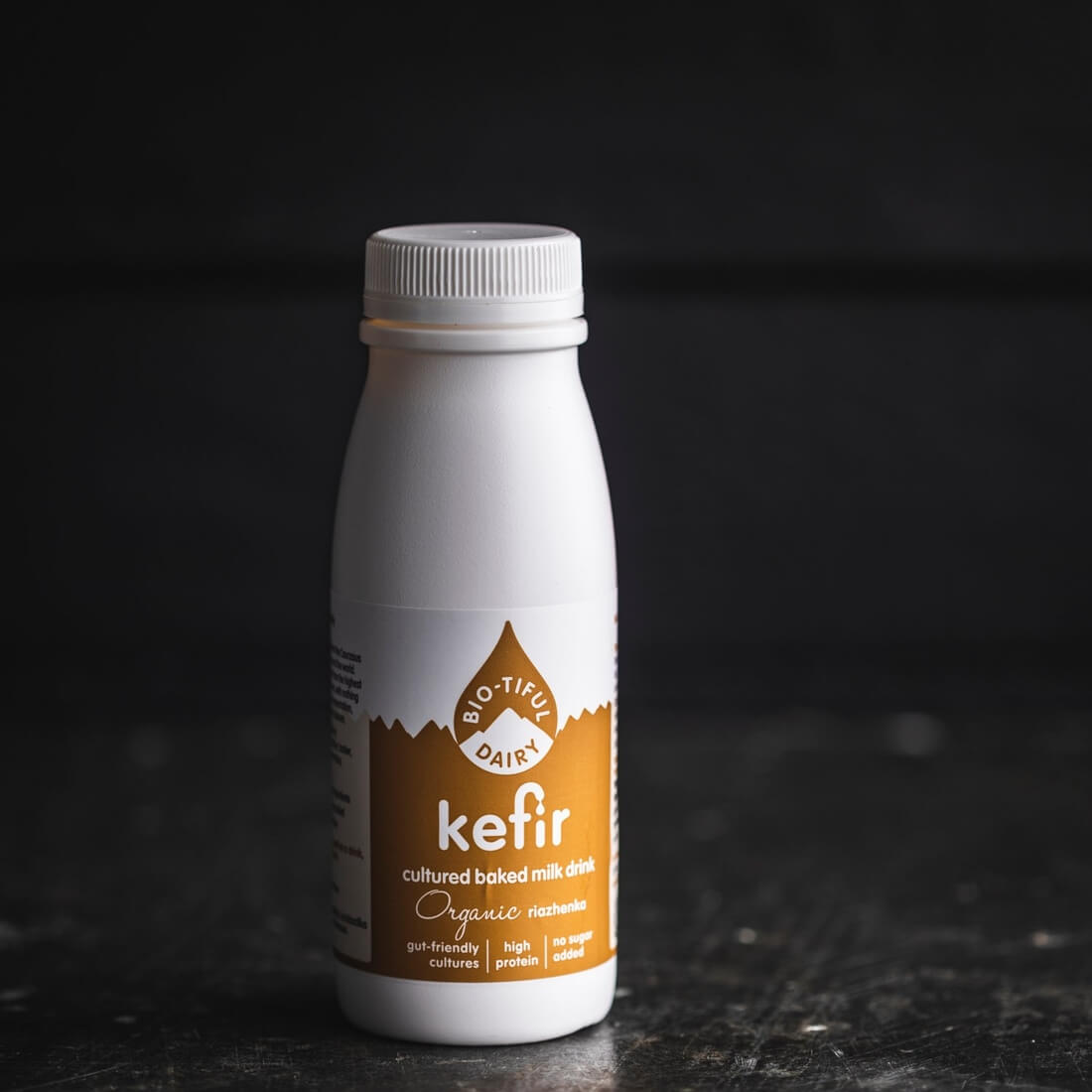Organic Bio-tiful kefir riazhenka 250ml / Riverford