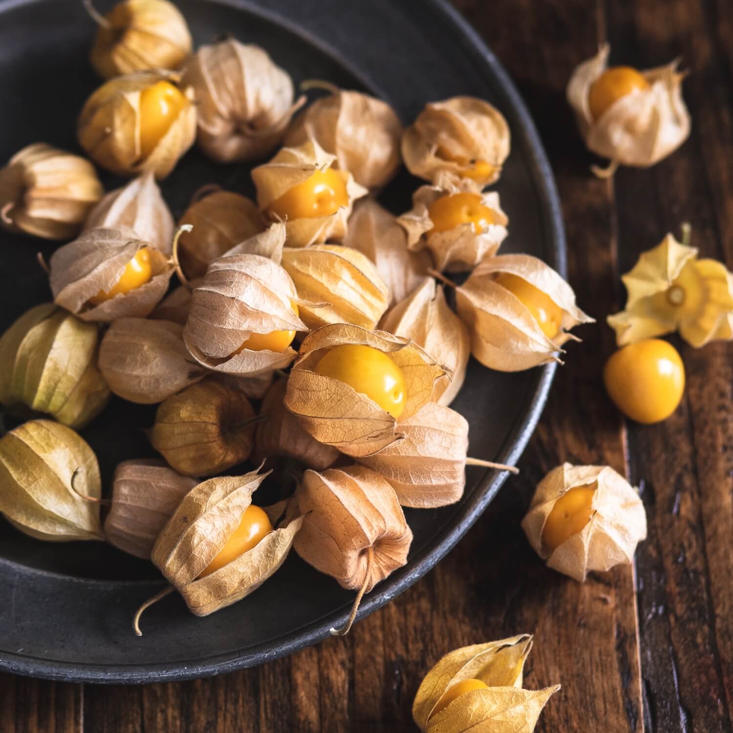 Organic Cape gooseberries (physalis) 150g / Riverford