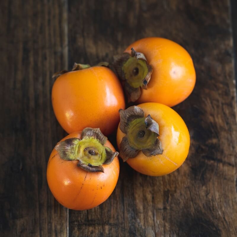 Organic Persimmon fruit x4 / Riverford