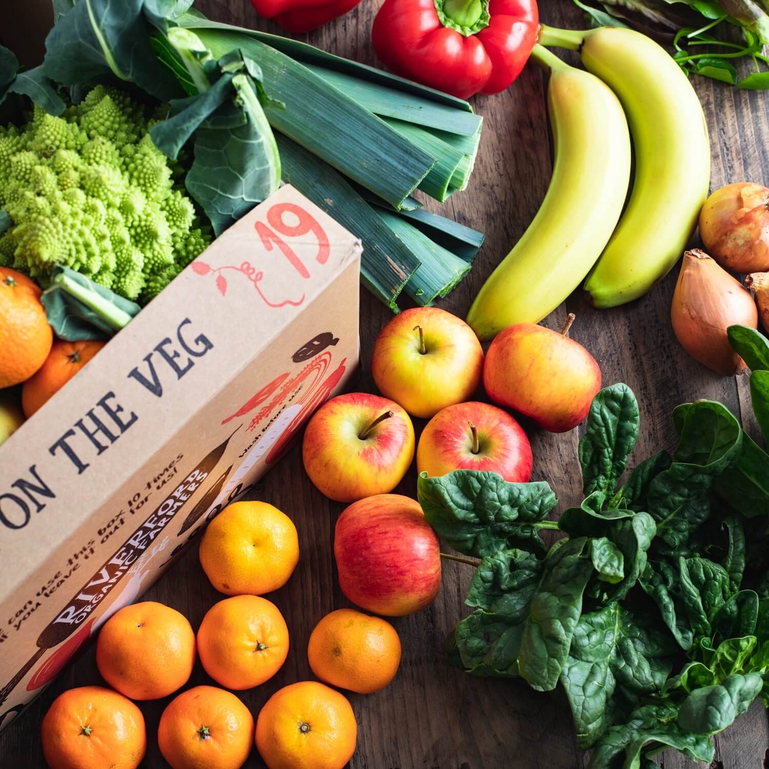 Organic Quick organic fruit & veg box – medium / Riverford