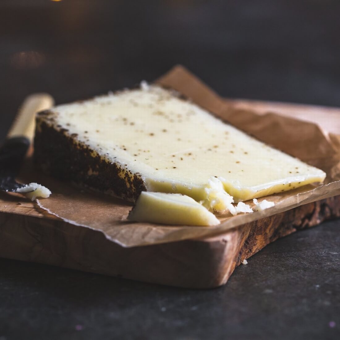 Organic Seven Sisters sheep's cheese 125g / Riverford