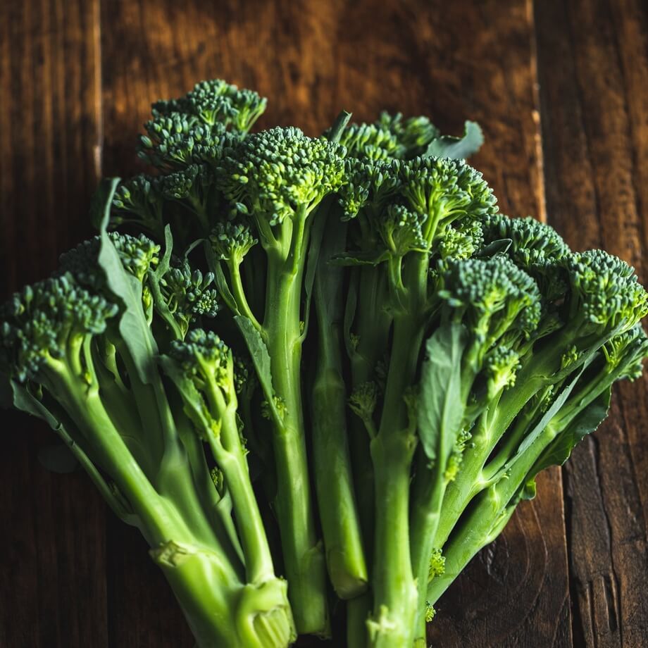 Organic Tenderstem broccoli 250g / Riverford