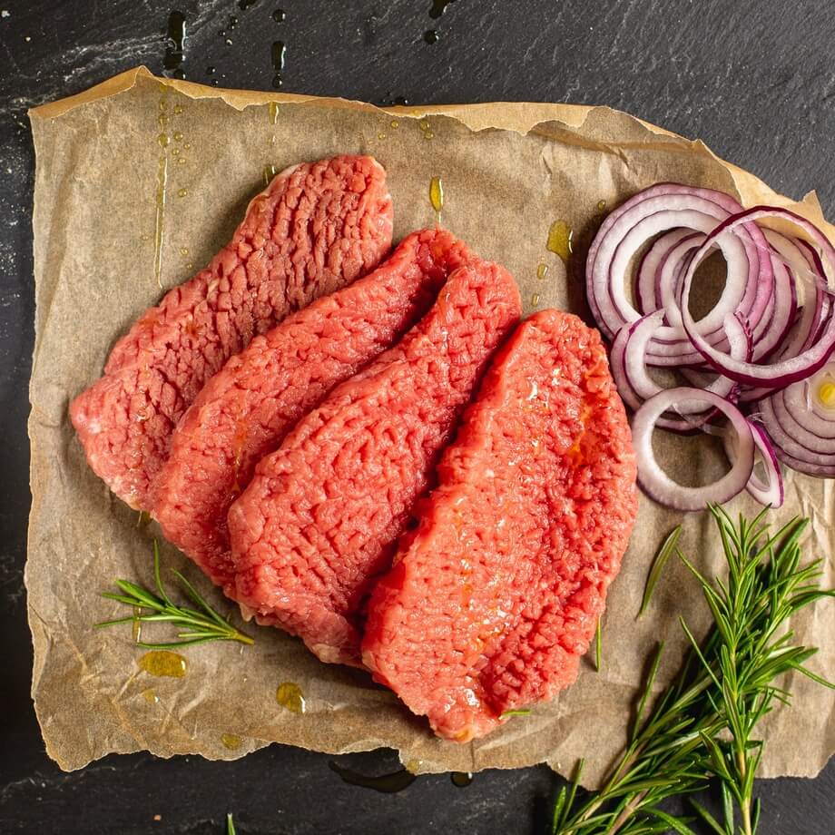 Organic Beef quick fry steaks 400g / Riverford