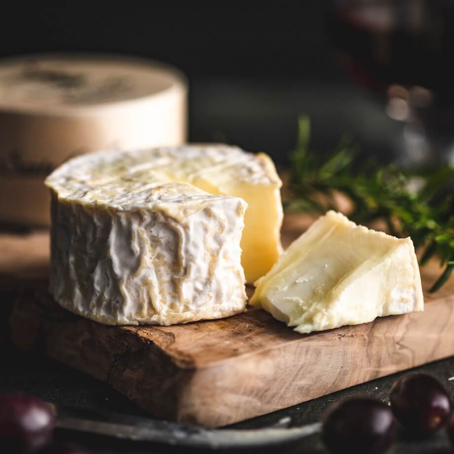 Organic Santa gadea goat's cheese 135g / Riverford