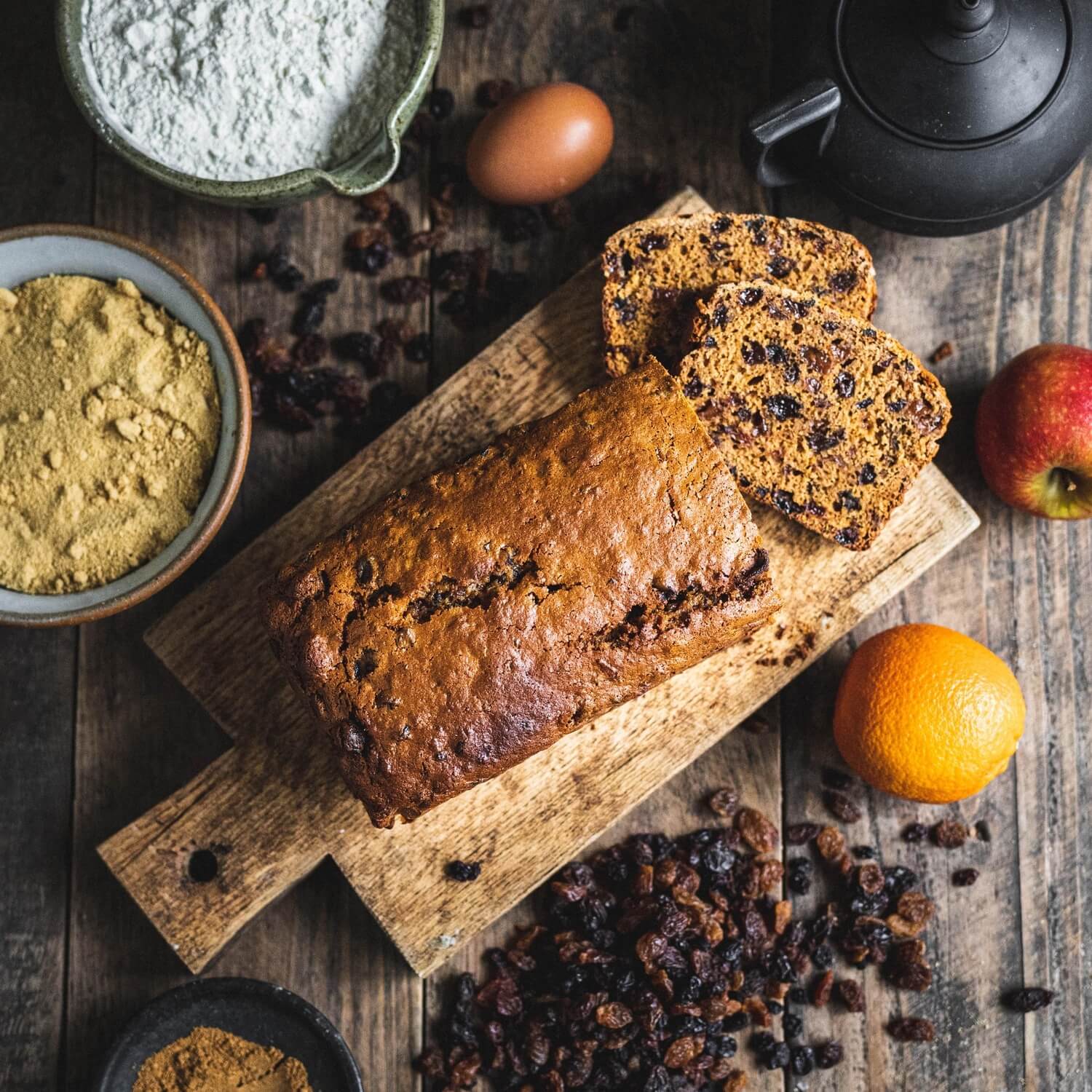 Organic Apple & Earl Grey tea loaf kit / Riverford