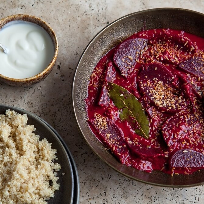 Aromatic beetroot curry with coconut recipe / Riverford