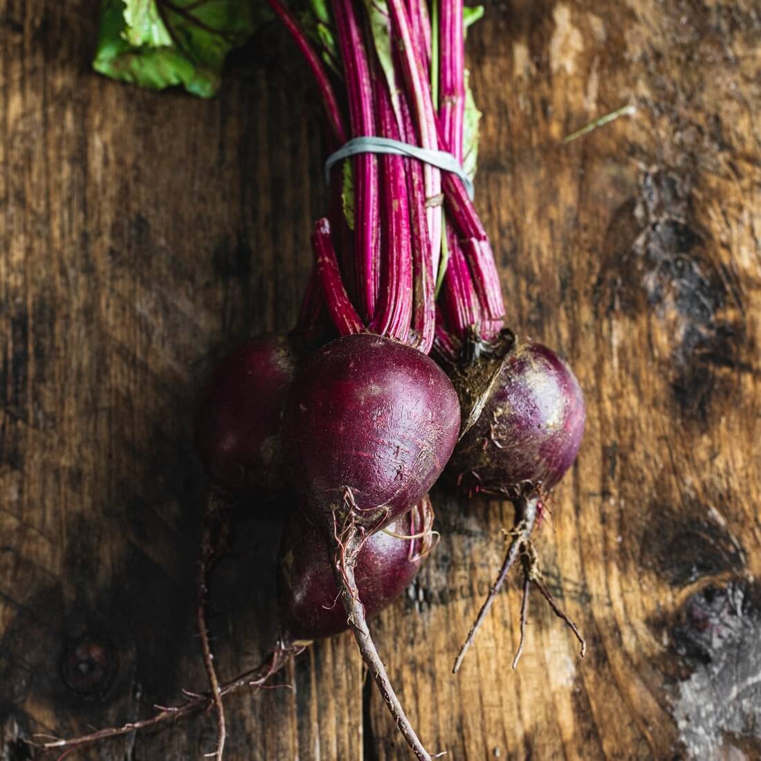 Organic Bunched beetroot / Riverford