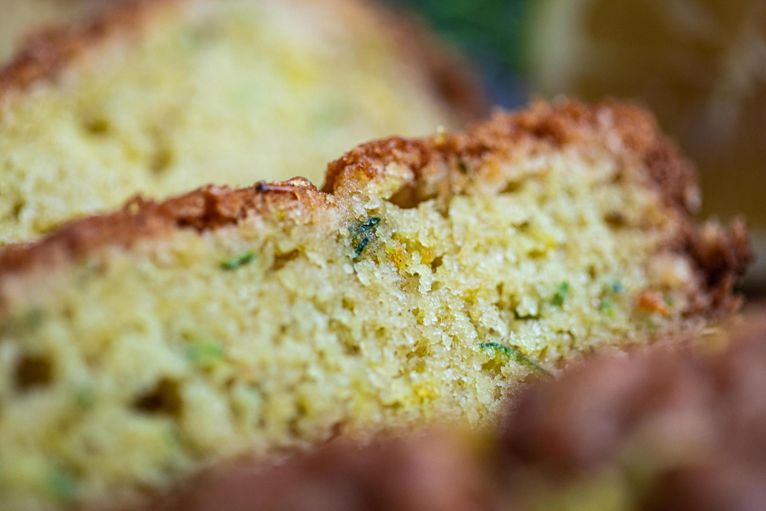 Courgette, thyme & lemon drizzle cake kit / Riverford