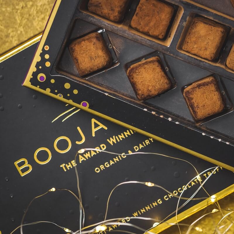 Organic Booja Booja Award-winning truffle selection x16 / Riverford