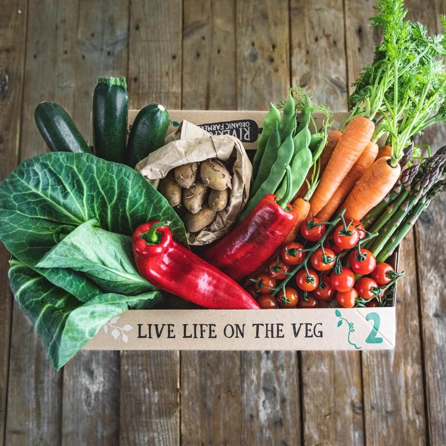 Organic Seasonal organic veg box - medium / Riverford