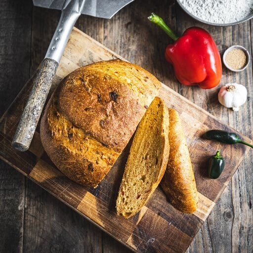 Organic Roasted red pepper & jalapeño bread kit / Riverford