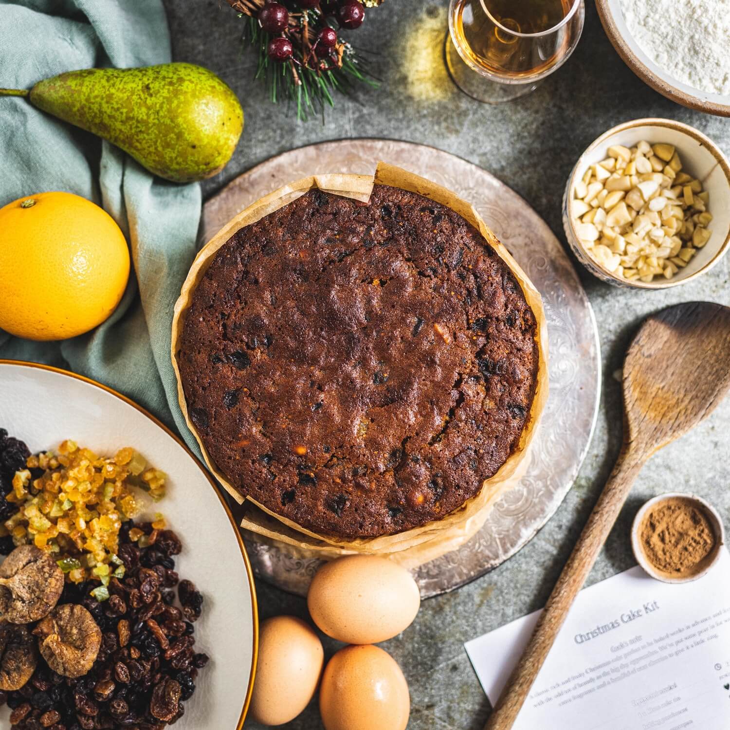 Christmas Cake Kits | Festive Magazine