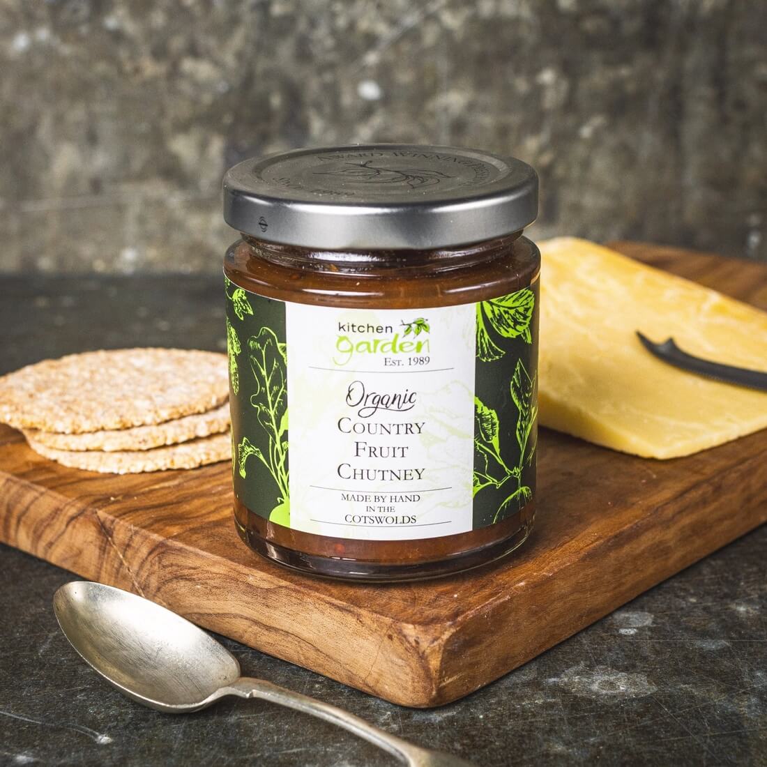 Organic Country Fruit Chutney 200g / Riverford