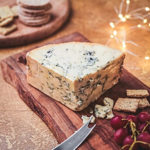 Organic Cropwell Bishop stilton 454g / Riverford