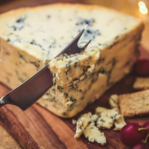 Organic Cropwell Bishop stilton 454g / Riverford