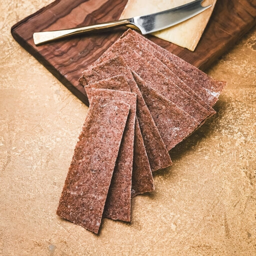 Organic Dark rye sourdough crackers 75g / Riverford