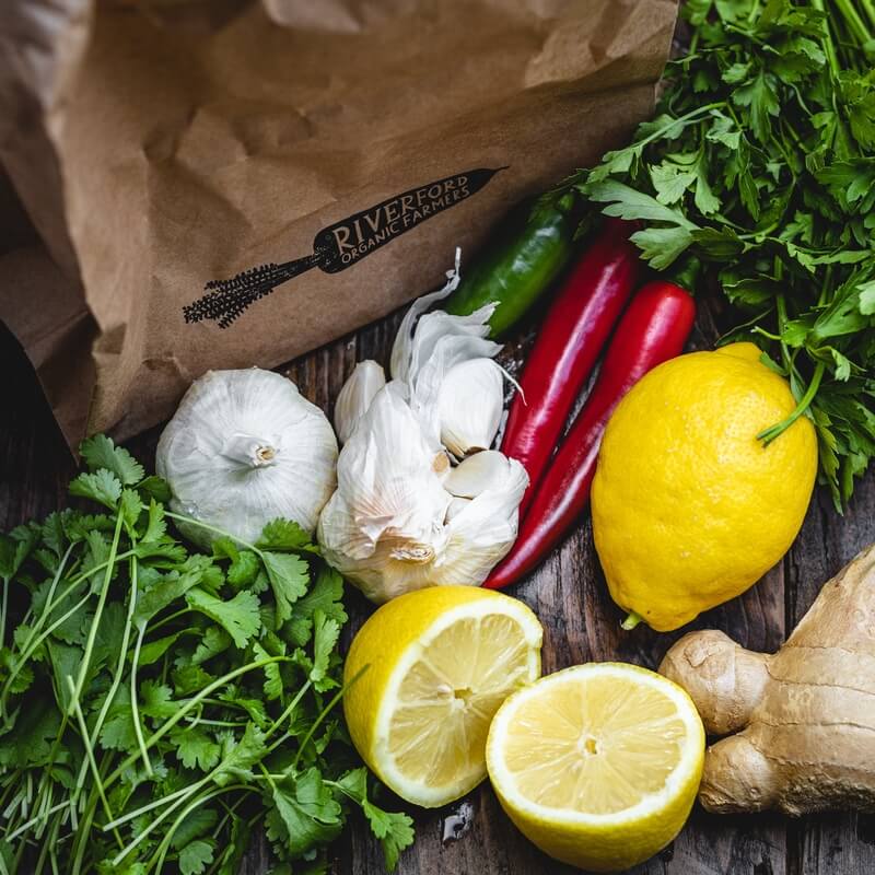 Organic Fresh essentials bundle / Riverford