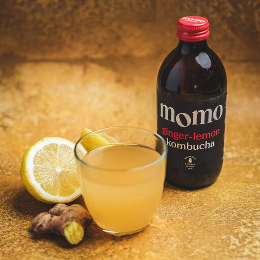 Organic MOMO ginger & lemon kombucha 330ml / Riverford