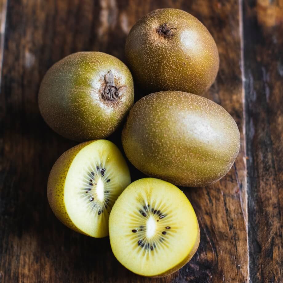 Organic Golden kiwi fruit x4 / Riverford