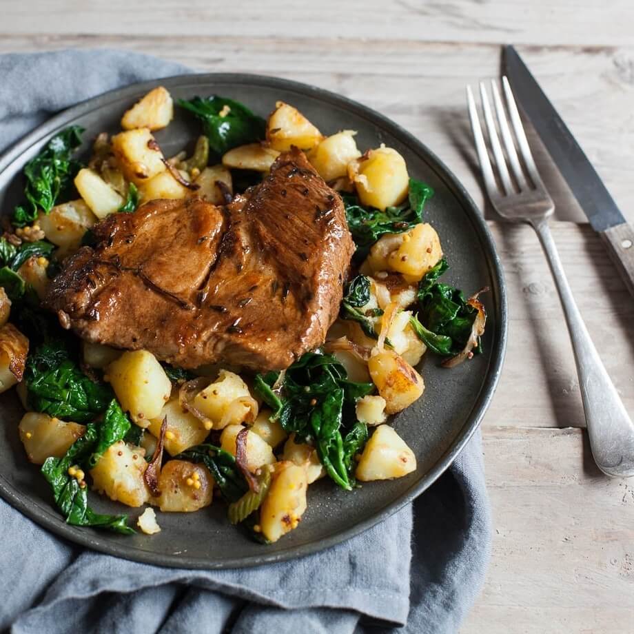 Organic Pork spare rib steaks 400g / Riverford