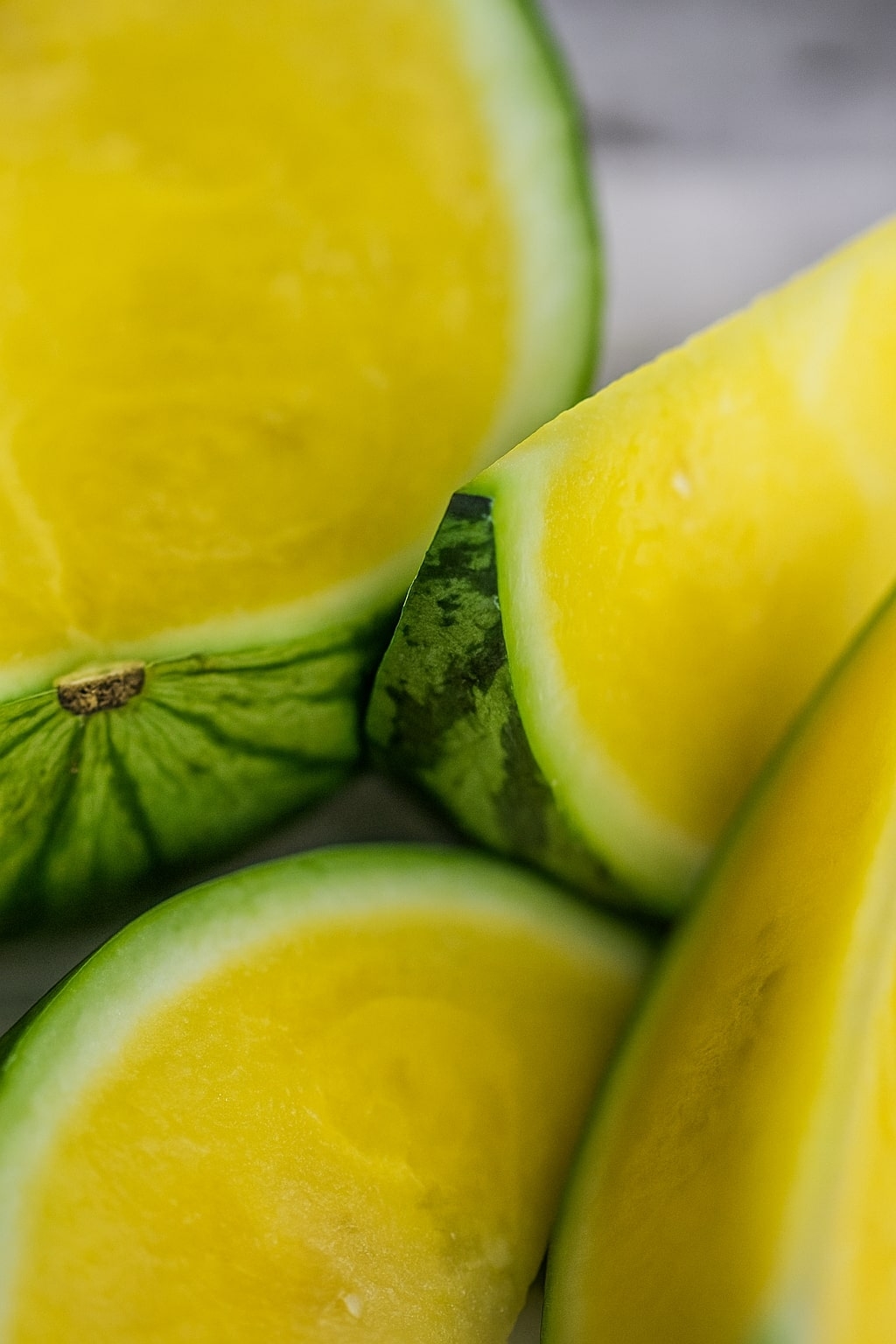 Organic Mini yellow watermelon x1 / Riverford