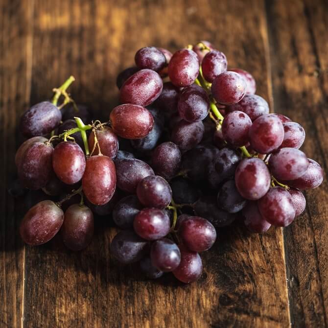 Organic Seedless grapes 350g / Riverford