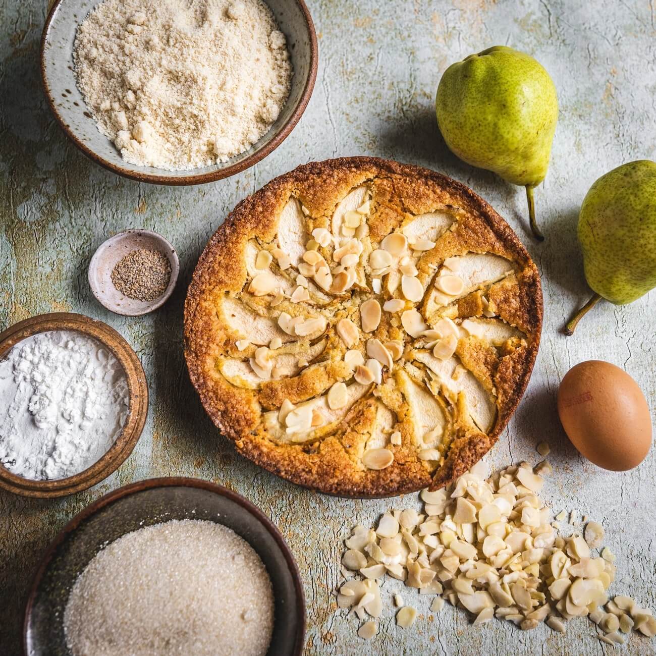 Organic Pear & cardamom almondine kit / Riverford