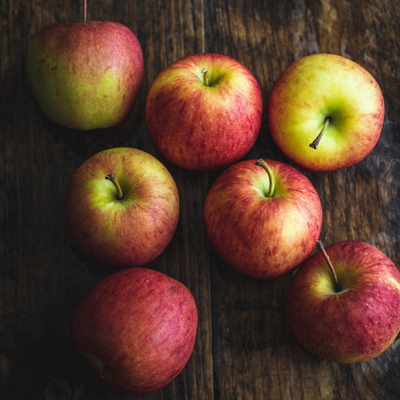 Organic Evita apples 750g / Riverford