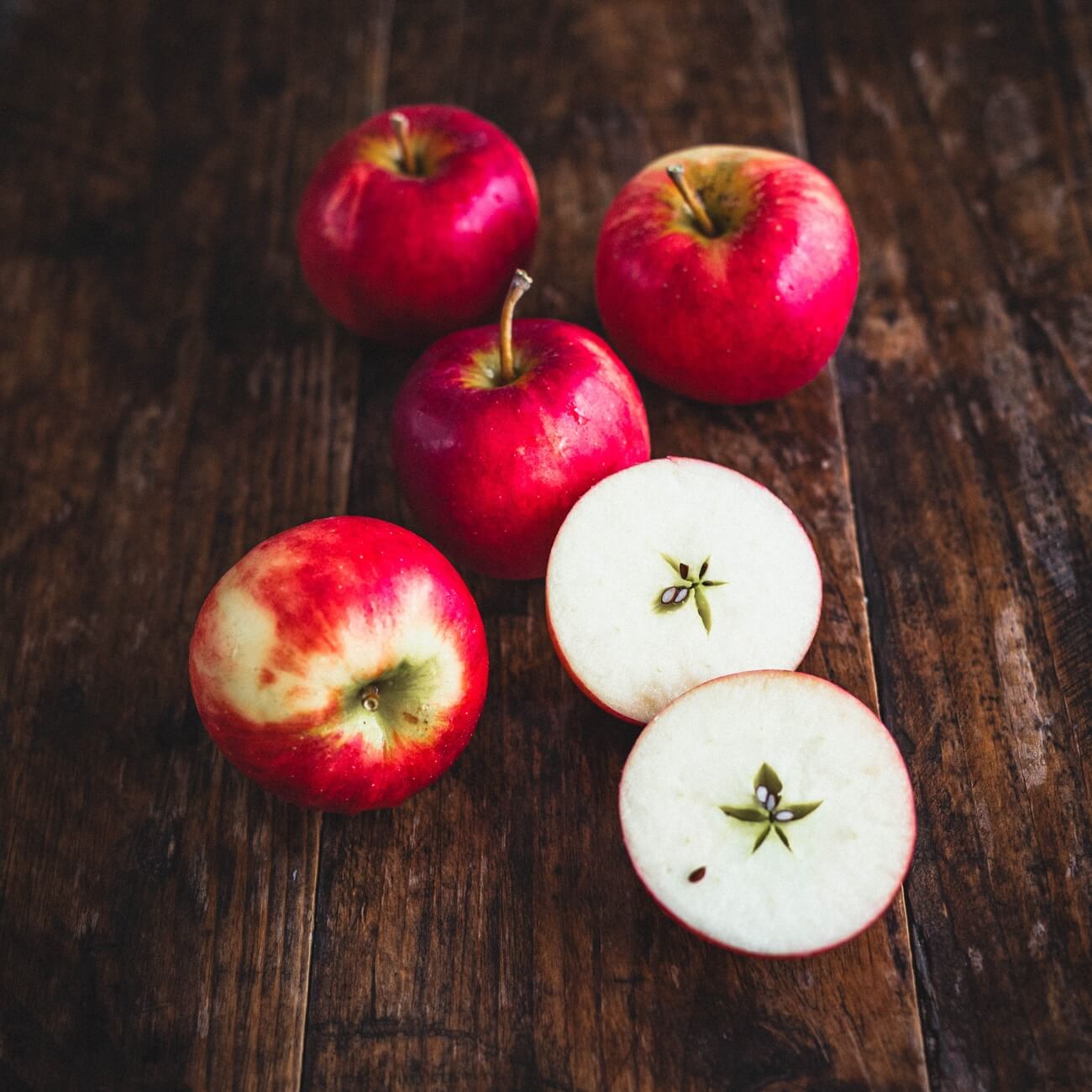 Organic Julia apples 750g / Riverford