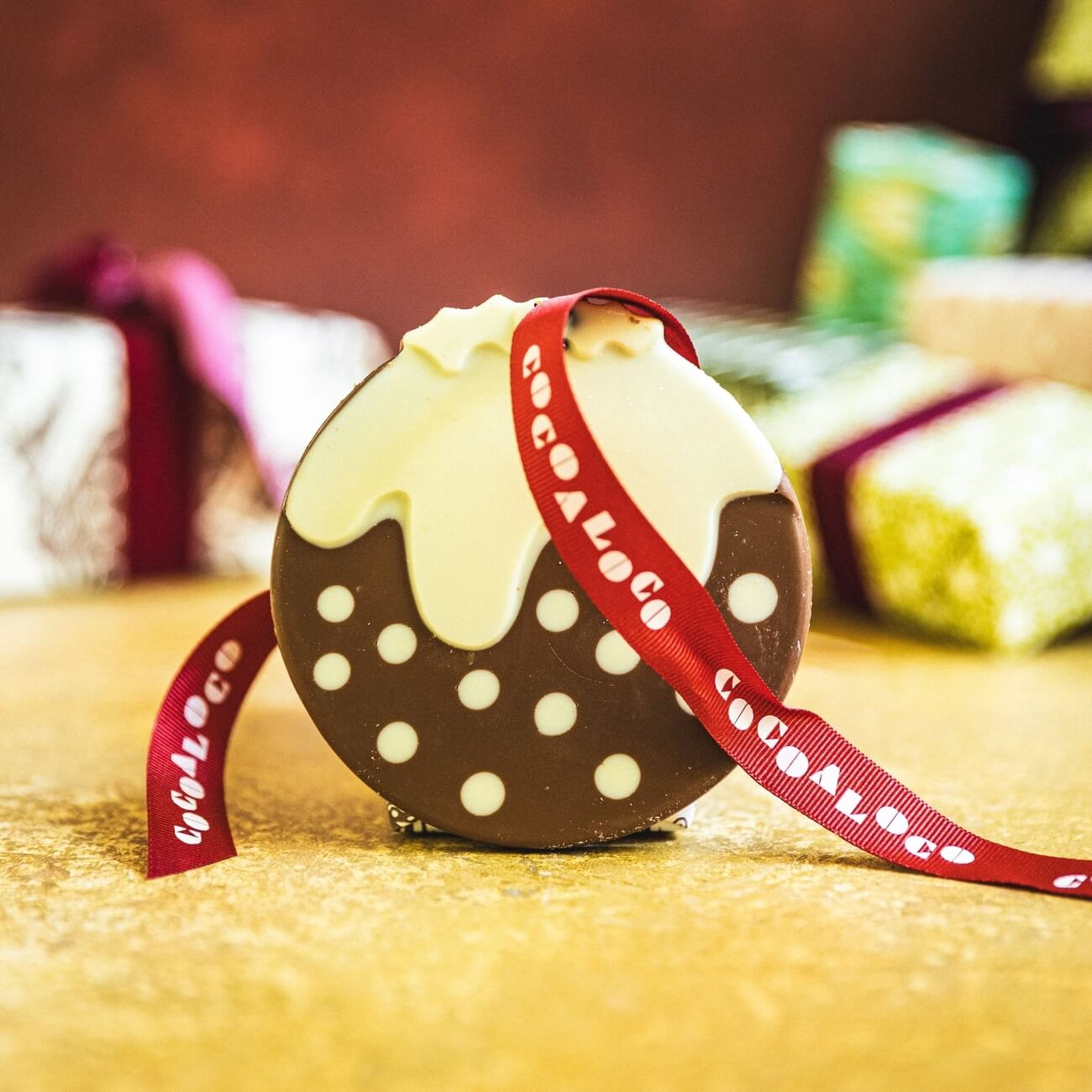 Organic Milk & White Chocolate Christmas Pudding 70g / Riverford