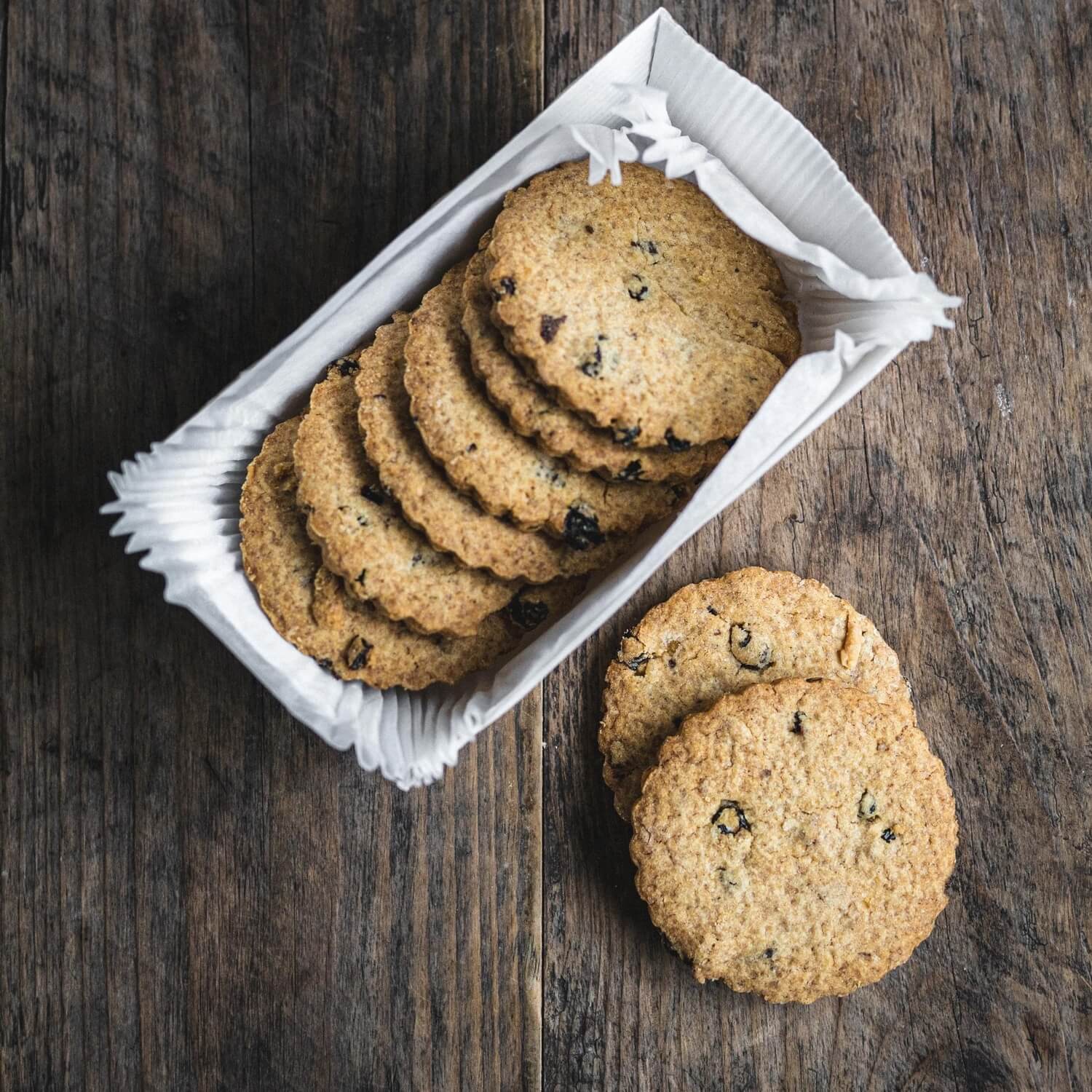 Organic Spiced biscuits 240g / Riverford