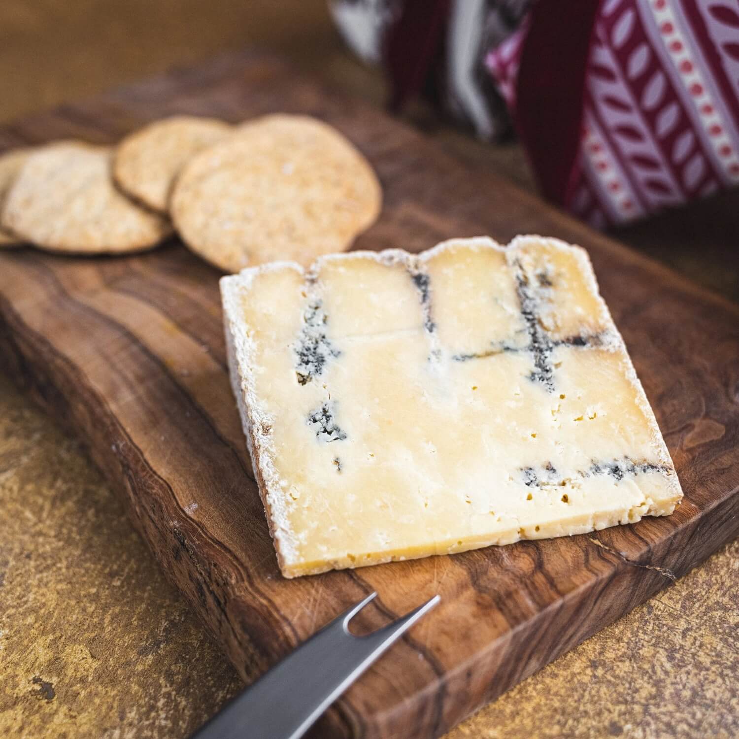 Organic Fleet Valley blue cheese 150g / Riverford