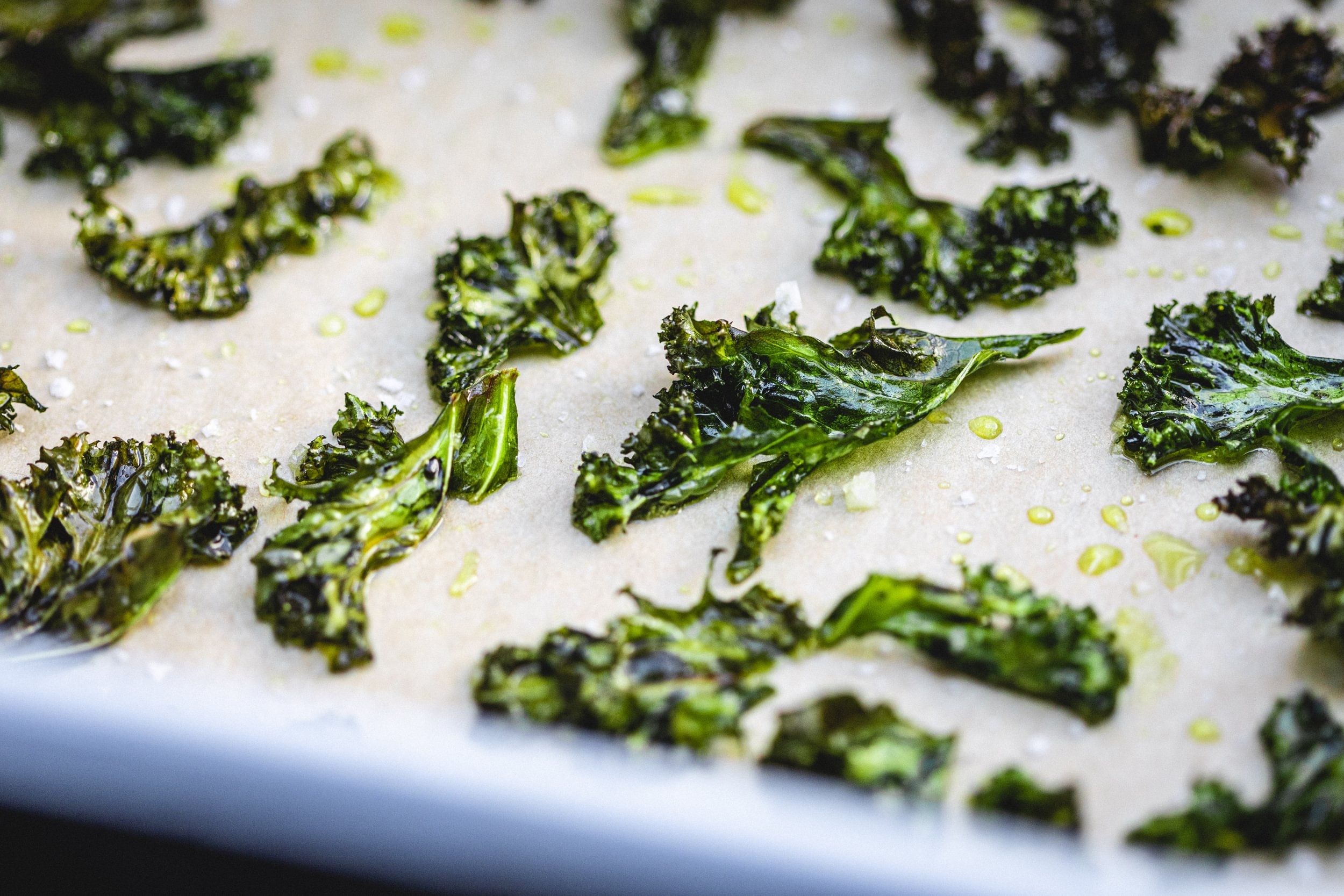 Crispy kale recipe / Riverford