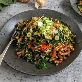 Red pepper, mushroom and greens fried rice recipe / Riverford