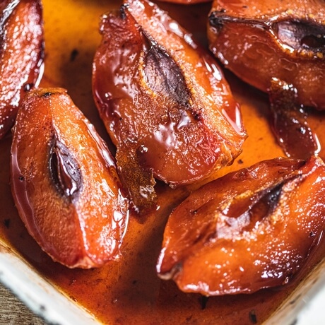 Honey baked quinces recipe / Riverford