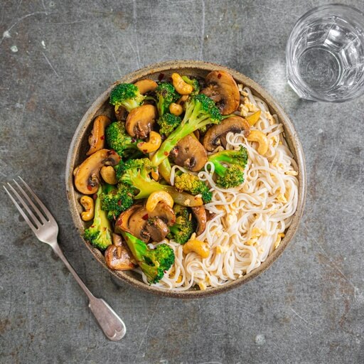 Teriyaki Mushrooms & Broccoli Noodles recipe / Riverford