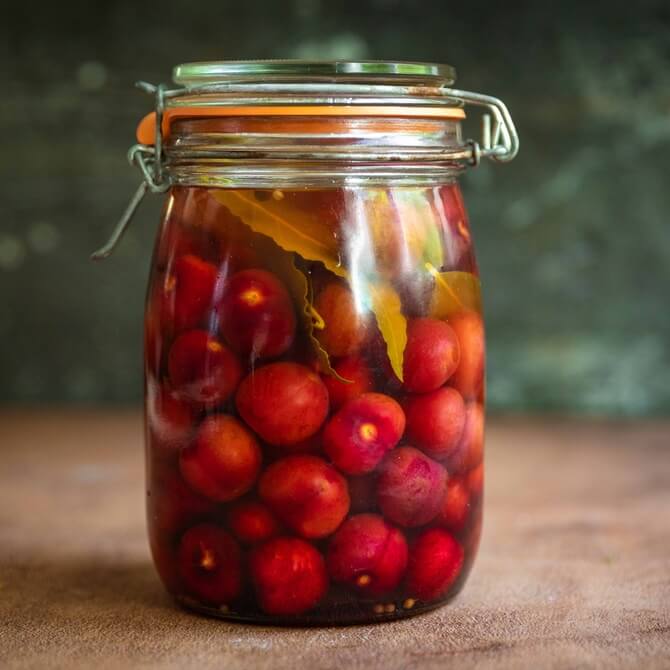 Pickled cherries recipe / Riverford