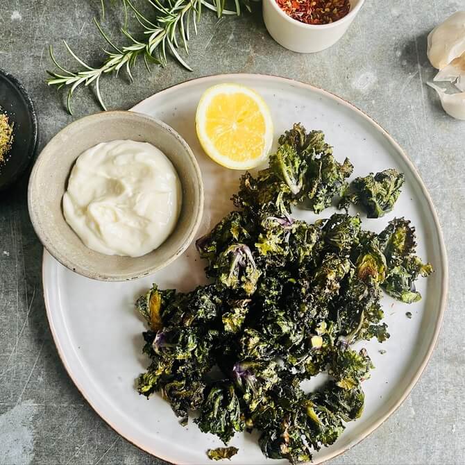 Rosemary & chilli kalettes with aioli recipe / Riverford