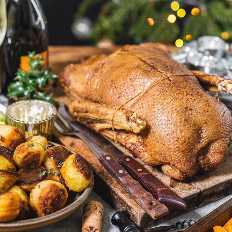Roast goose recipe / Riverford