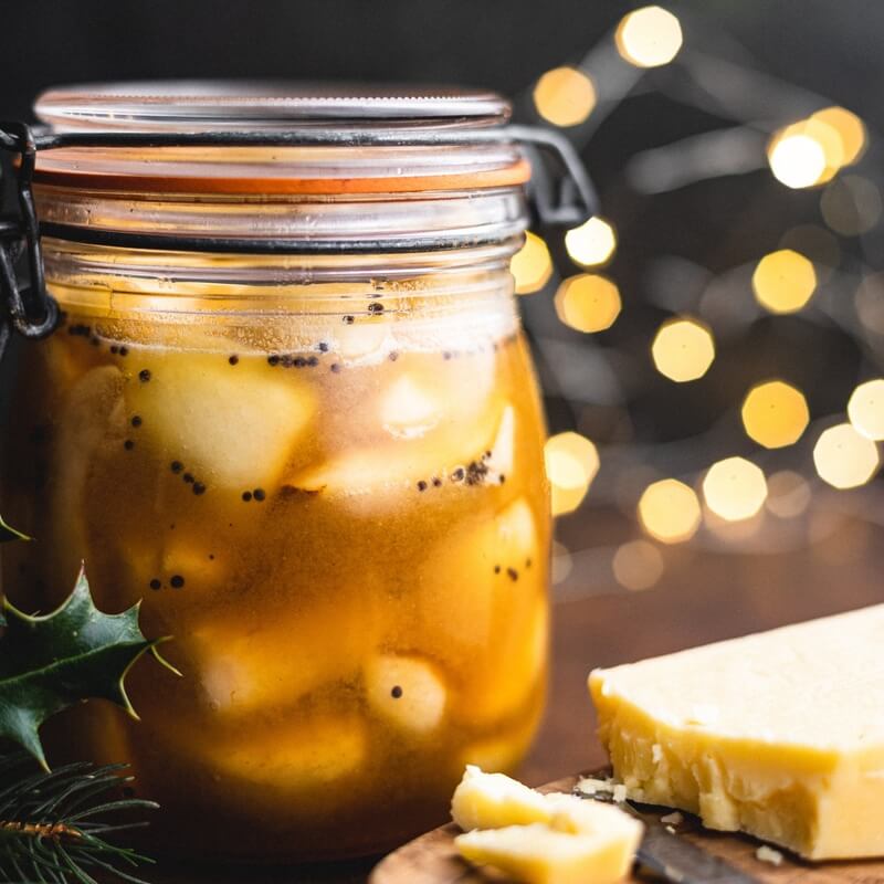 Pear mostarda recipe / Riverford