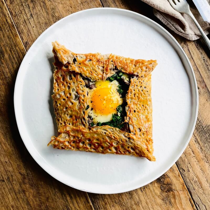 Buckwheat pancakes (Galettes de Sarrasin) recipe / Riverford