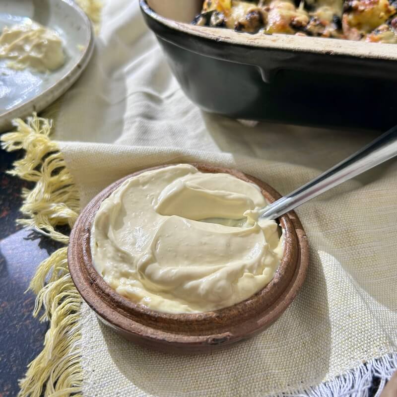 Quick mayonnaise recipe / Riverford