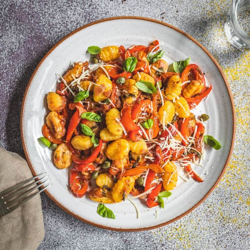 Pepperonata with Gnocchi recipe / Riverford