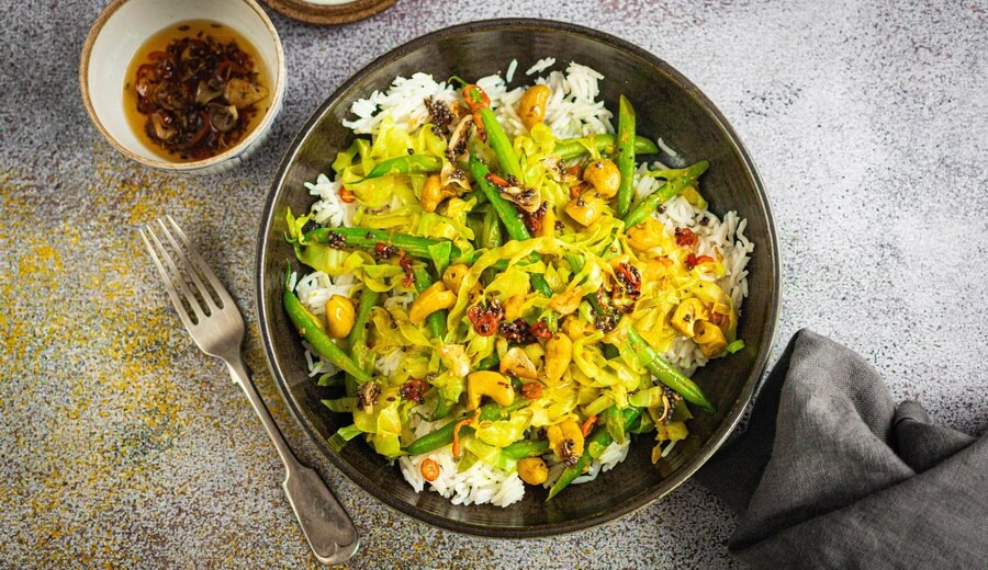 Spiced Tarka Cashew & Cabbage Stir-fry recipe / Riverford