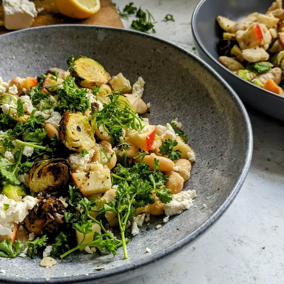 Air Fryer Burnt Leeks with Green Sauce recipe / Riverford