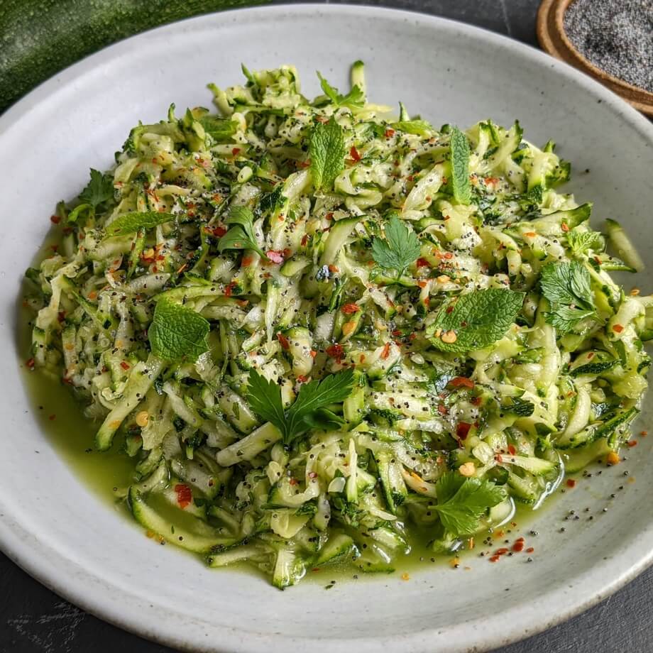 Courgette risotto recipe / Riverford