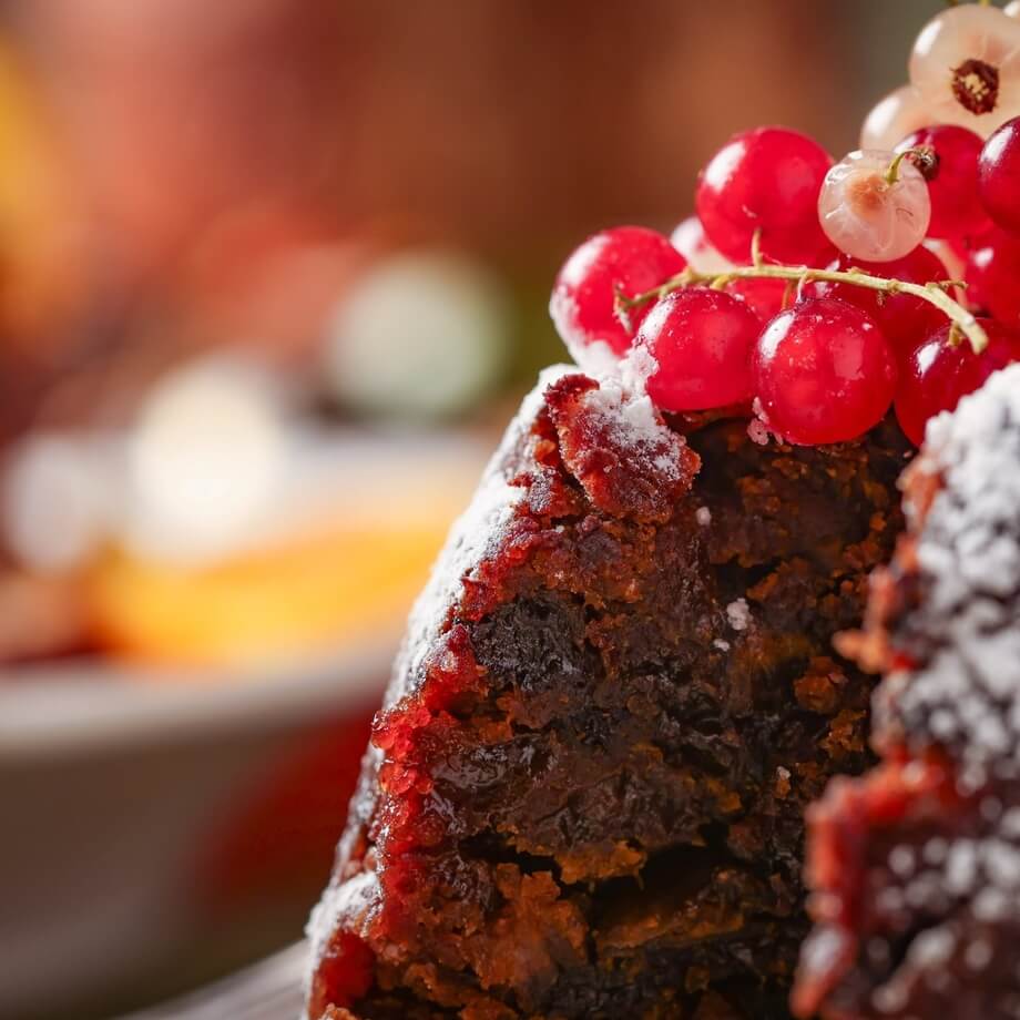 Organic Apple & calvados Christmas pudding 900g / Riverford
