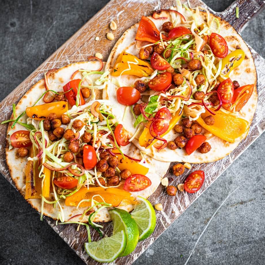 Coronation chickpea wraps recipe / Riverford