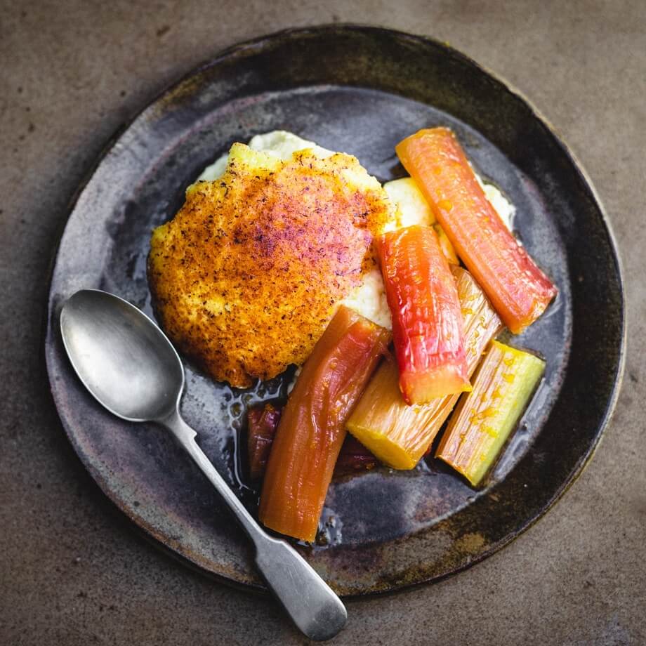Simple poached rhubarb recipe / Riverford