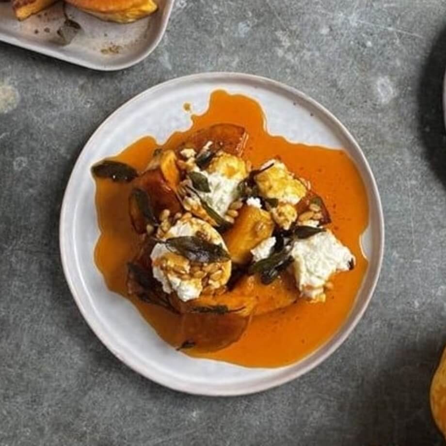 Crown Prince squash x1 / Riverford